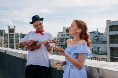 Dream of Singing: Meaning & Spiritual Messages Explained