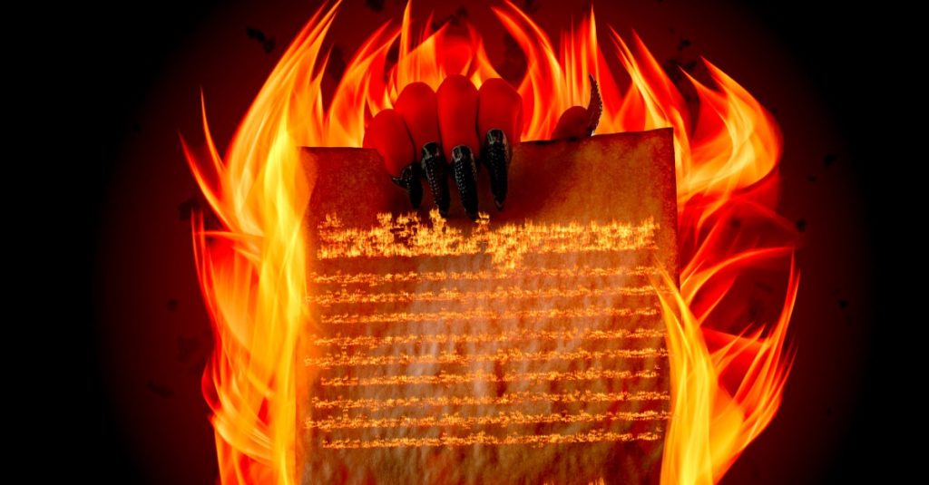 11 Dark Meanings When You Dream About Evil Spirits