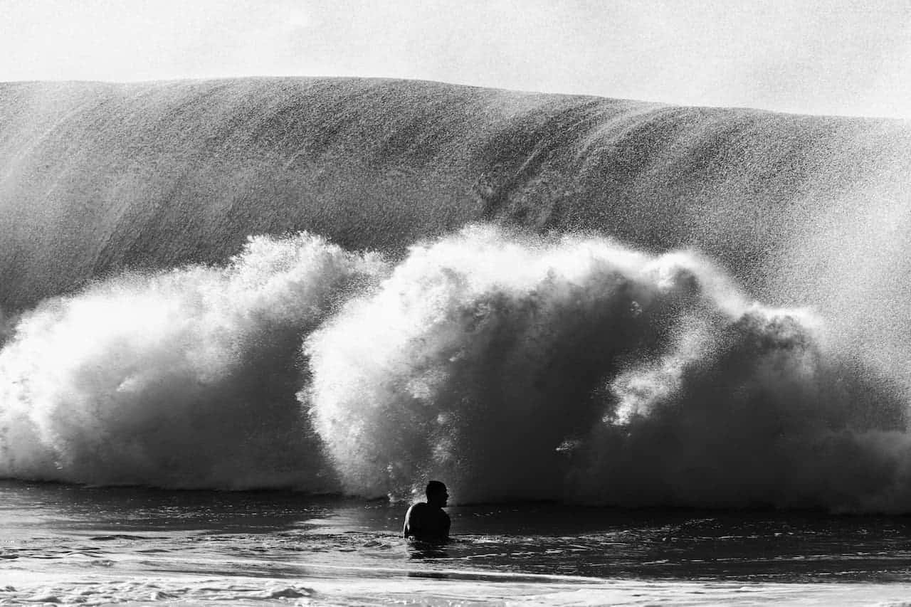 5 Fascinating Biblical Meanings of Big Waves in Dreams